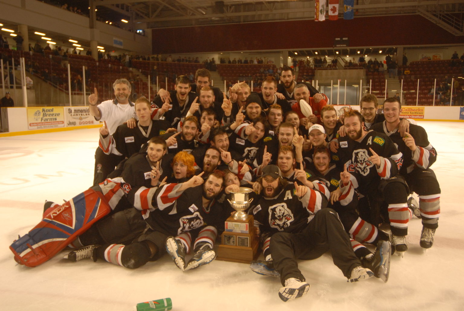 Bearcats Finalize Roster For 24/25 Season | Truro Bearcats